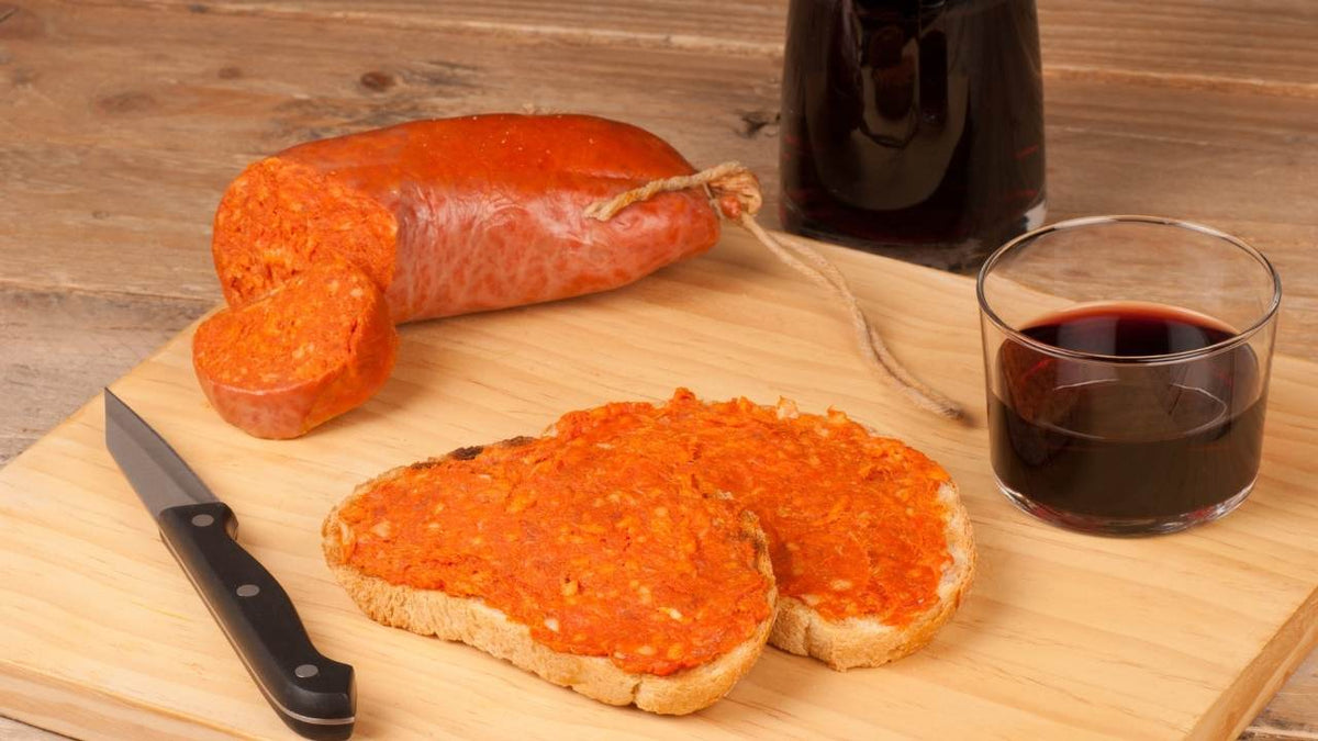 Tosta with Sobrasada from Mallorca and honey - a typical-Spanish recipe ...